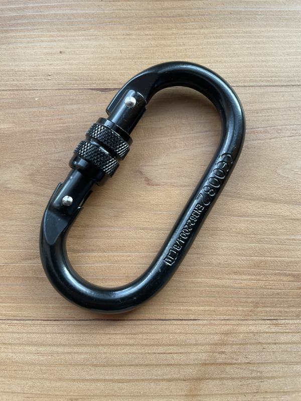 Carabiner oval threaded black (steel) - Circus For You